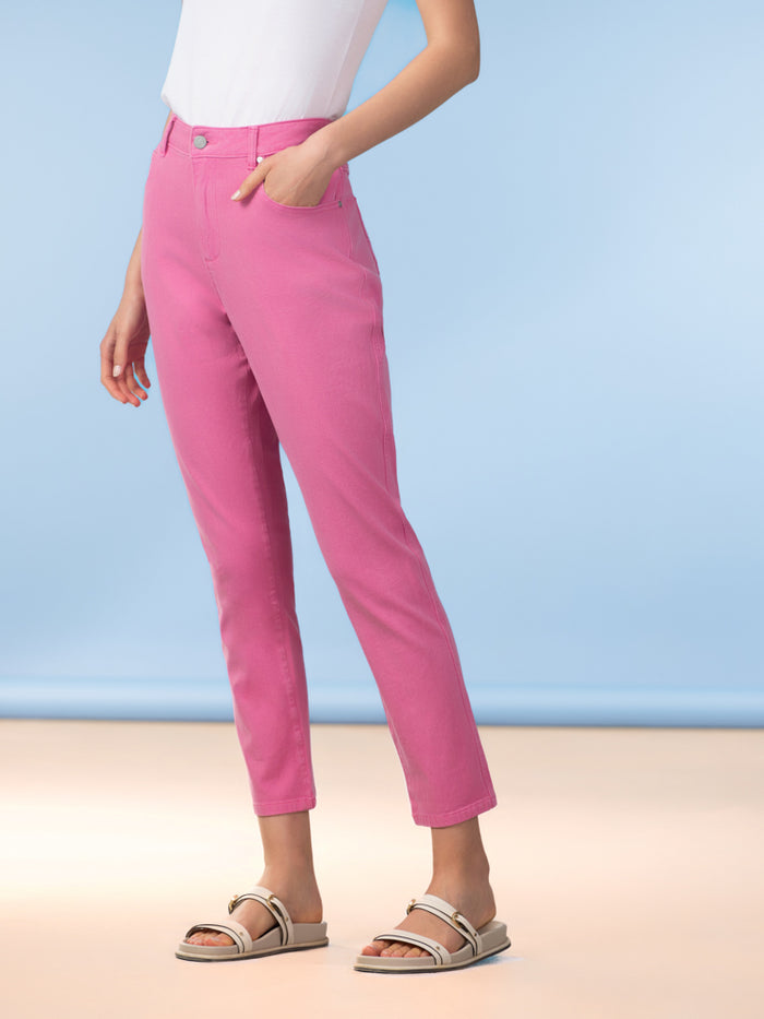Shop Alison Sheri Pink Stretch Crop Jeans - PAS2400 | Vanity Fair